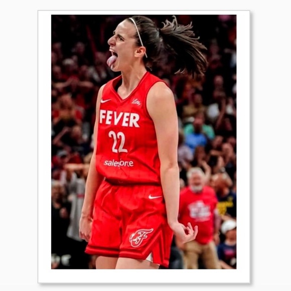 epson | Other | New Caitlin Clark Ultra Glossy 85x1 Rookie Indiana ...